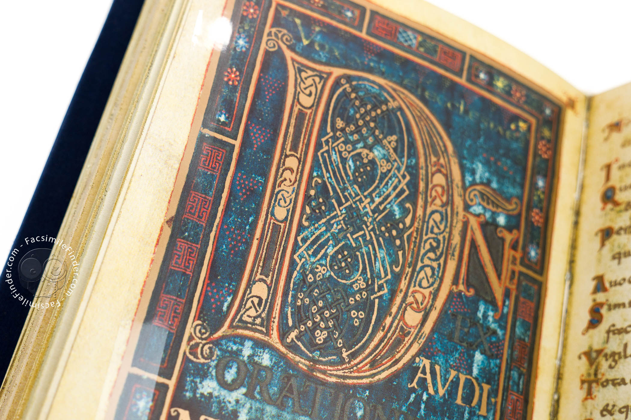 Golden Psalter of Charlemagne (Dagulf Psalter) « Facsimile edition